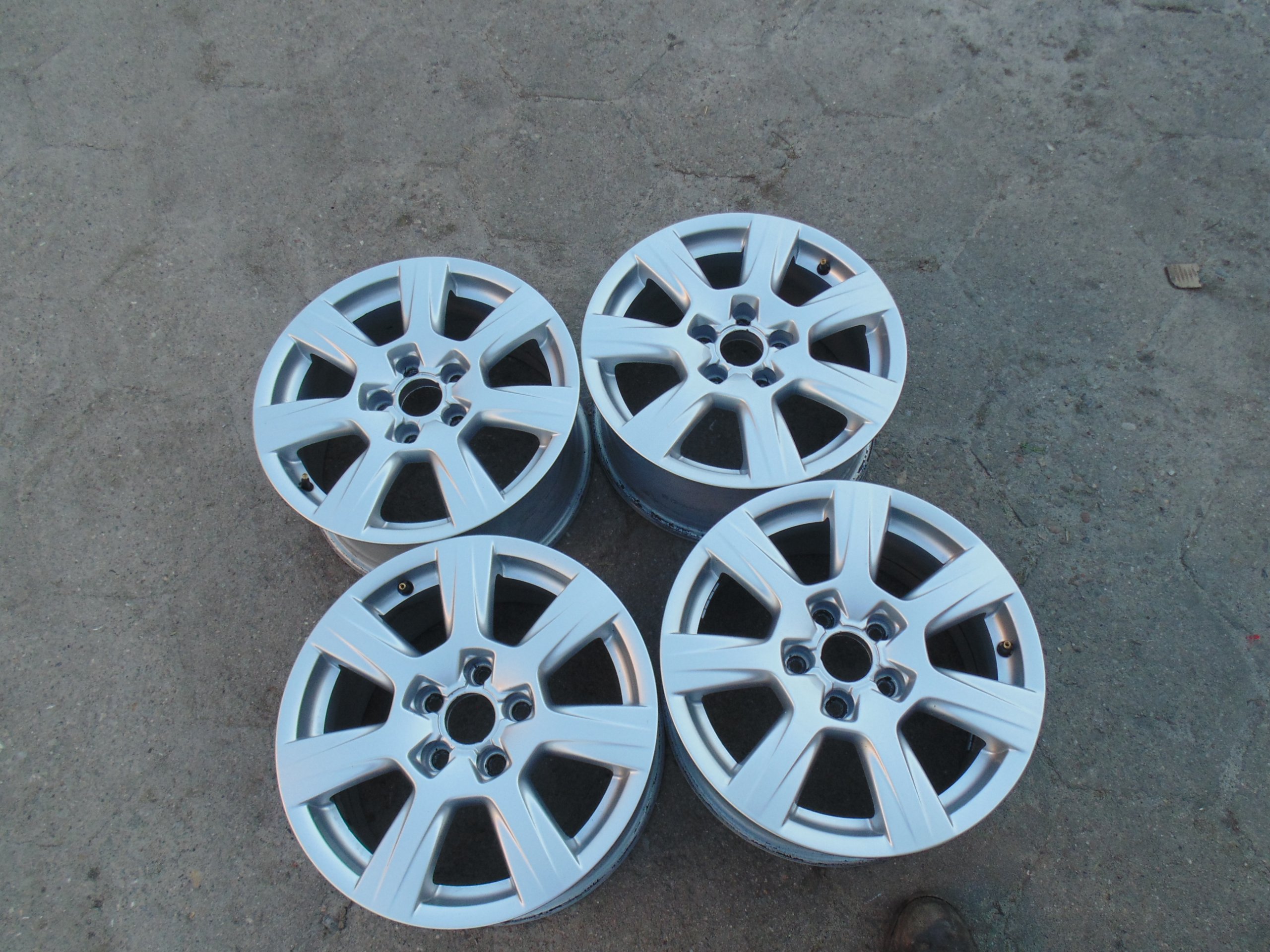 Диски 16 Audi A4 B8 A5 7.5Jx16 ET45 8K0601025A | 14269636050 купить с ...