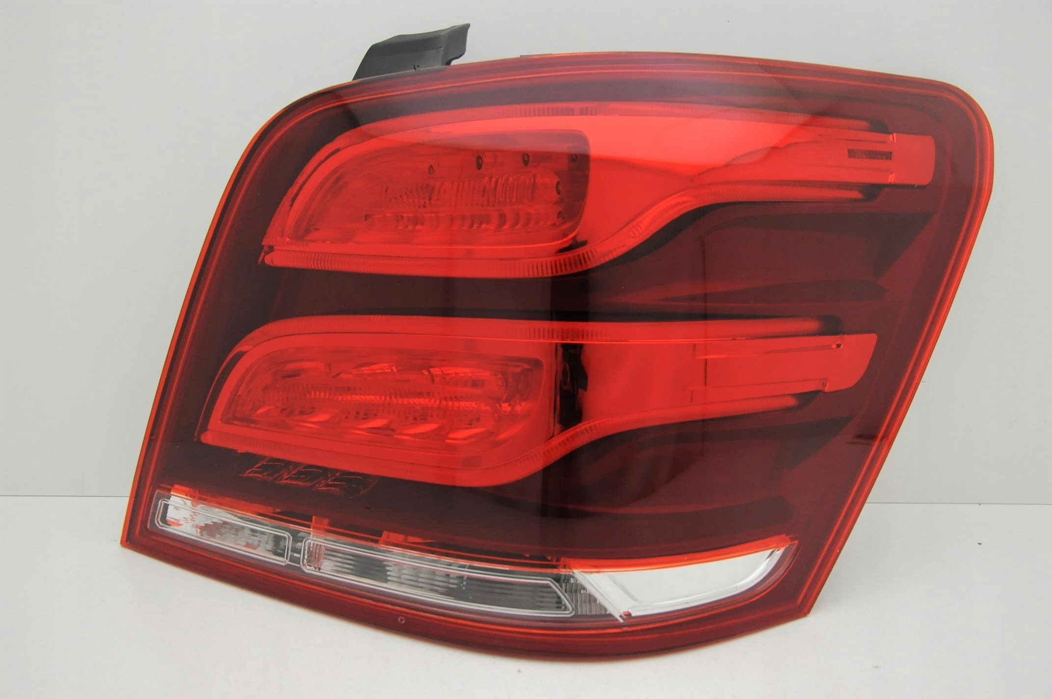 MERCEDES GLK X204 2013- LAMPA TYLNA LED PRAWA NOWA