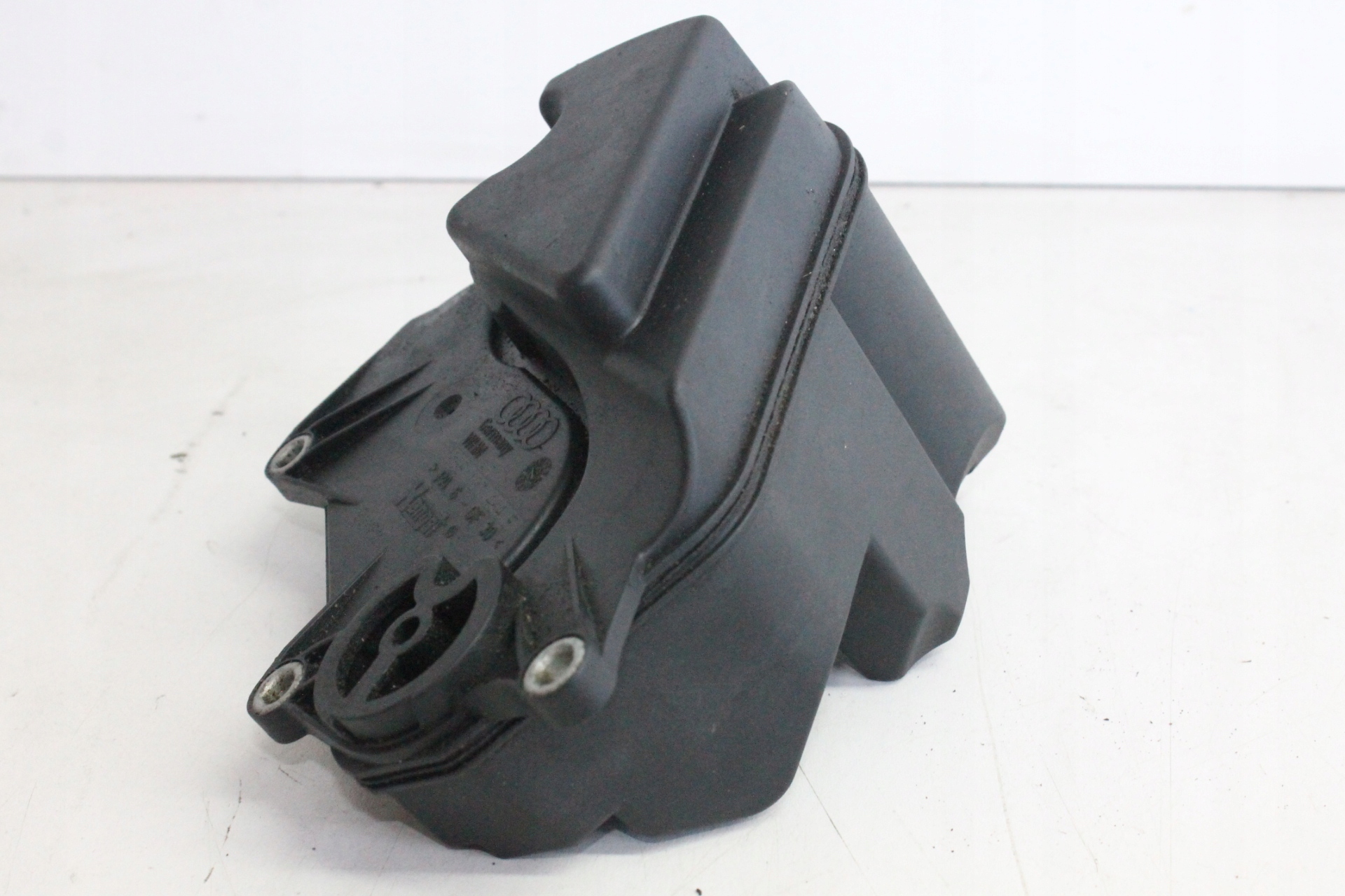 AUDI A6 C6 SEPARATOR OLEJU ODMA 06E103464F - 7217861867 - oficjalne ...