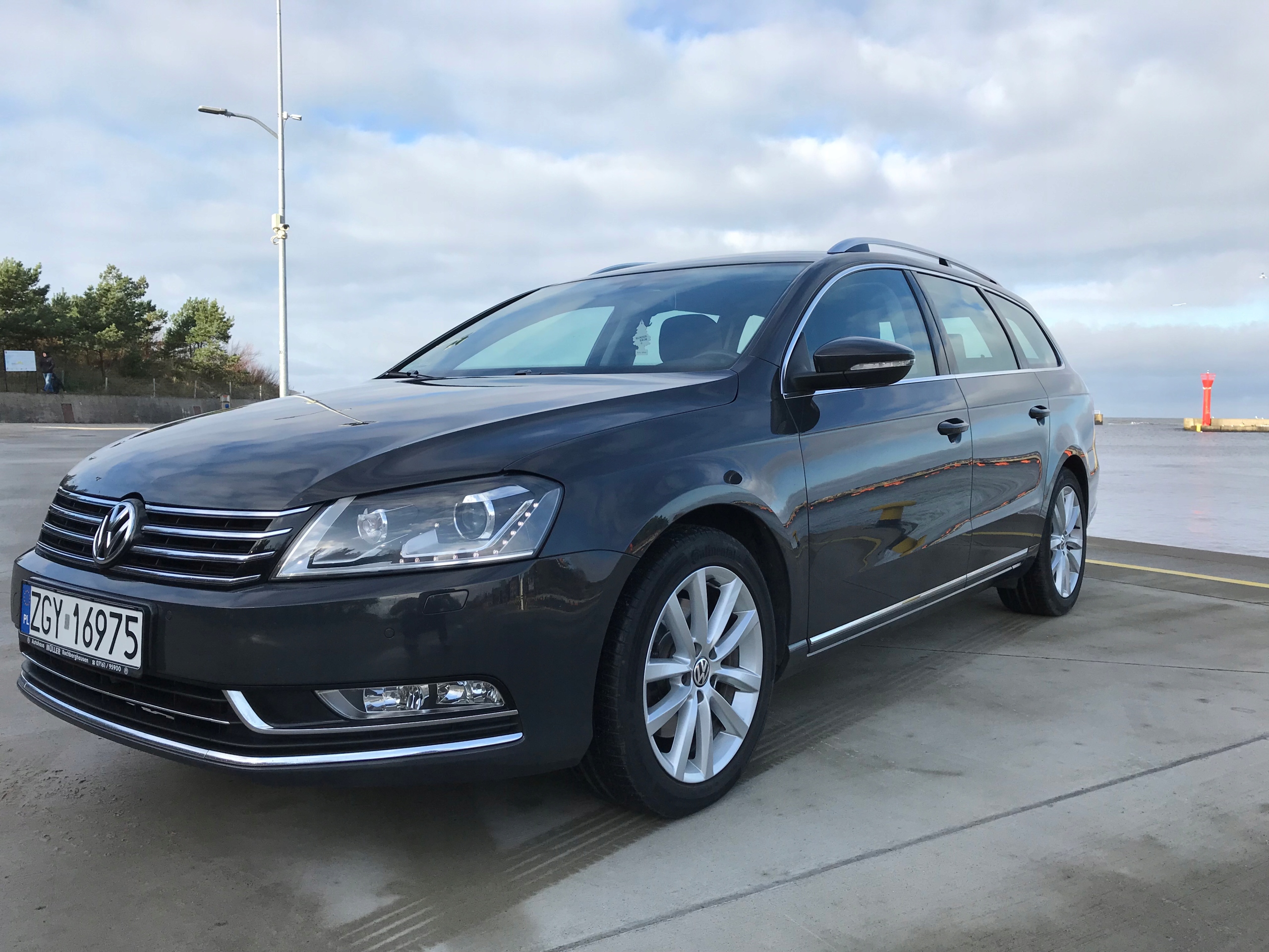 Volkswagen Passat B7 2.0 TDI BlueMotion CR 140 KM - 7492358957 - oficjalne archiwum allegro