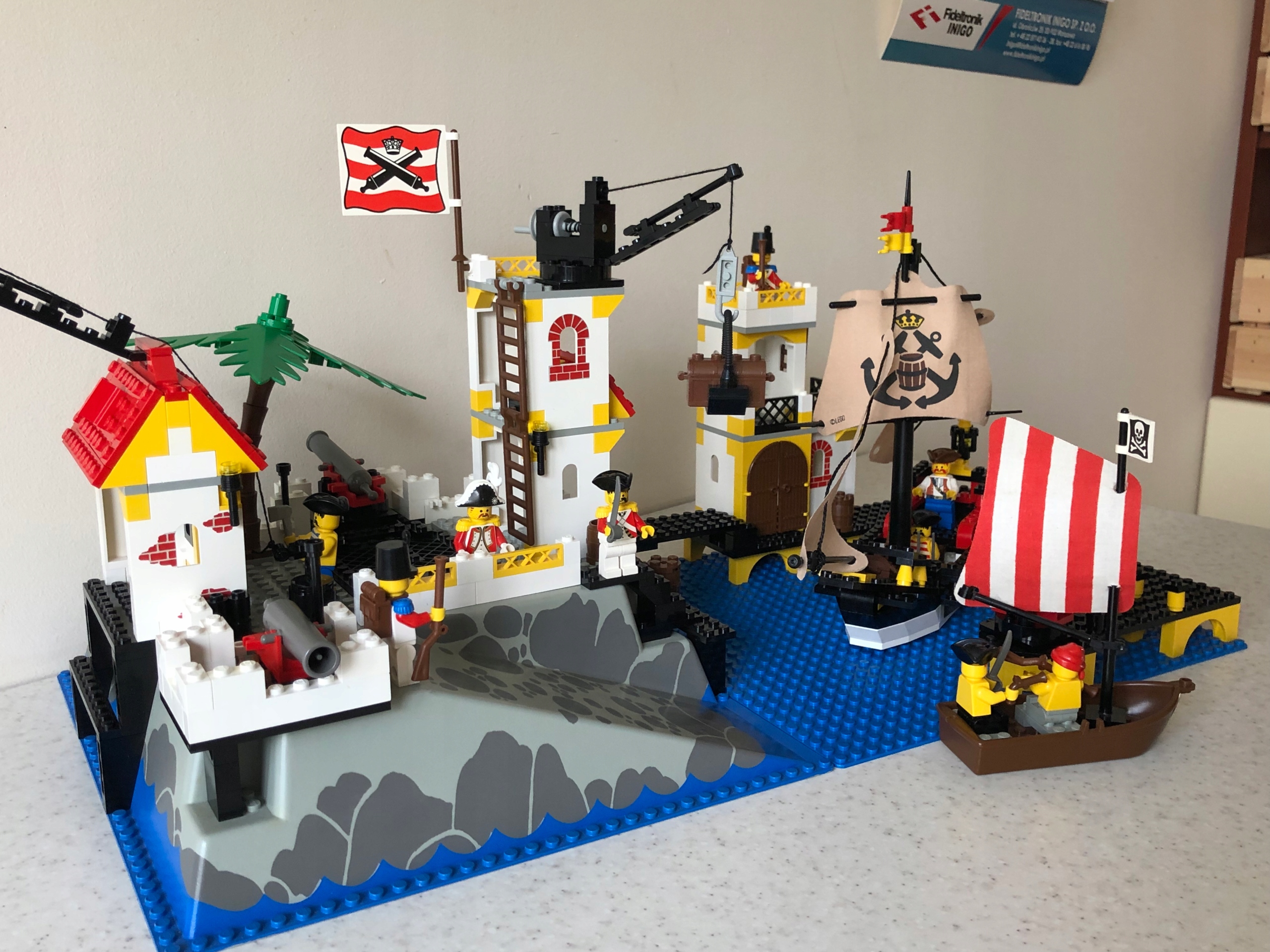 Lego 6277 Imperial Trading Post Piraci Pirates Box - 7722285049 ...