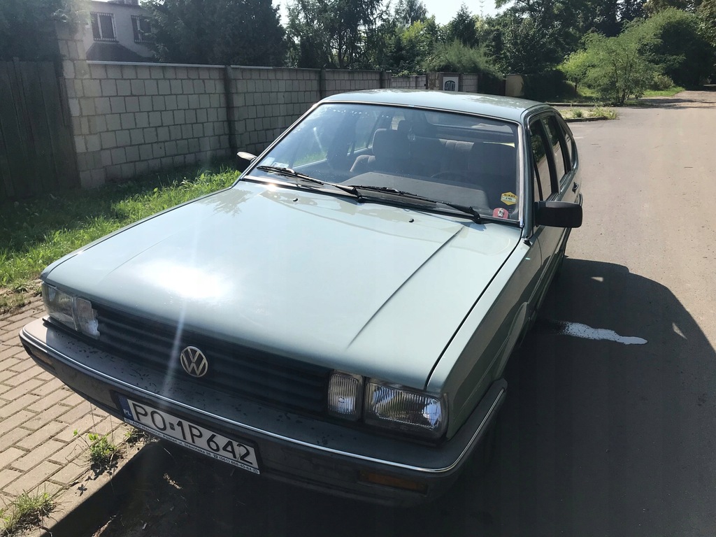 PASSAT GL 1.6 1985 ROK - 7478623229 - oficjalne archiwum Allegro