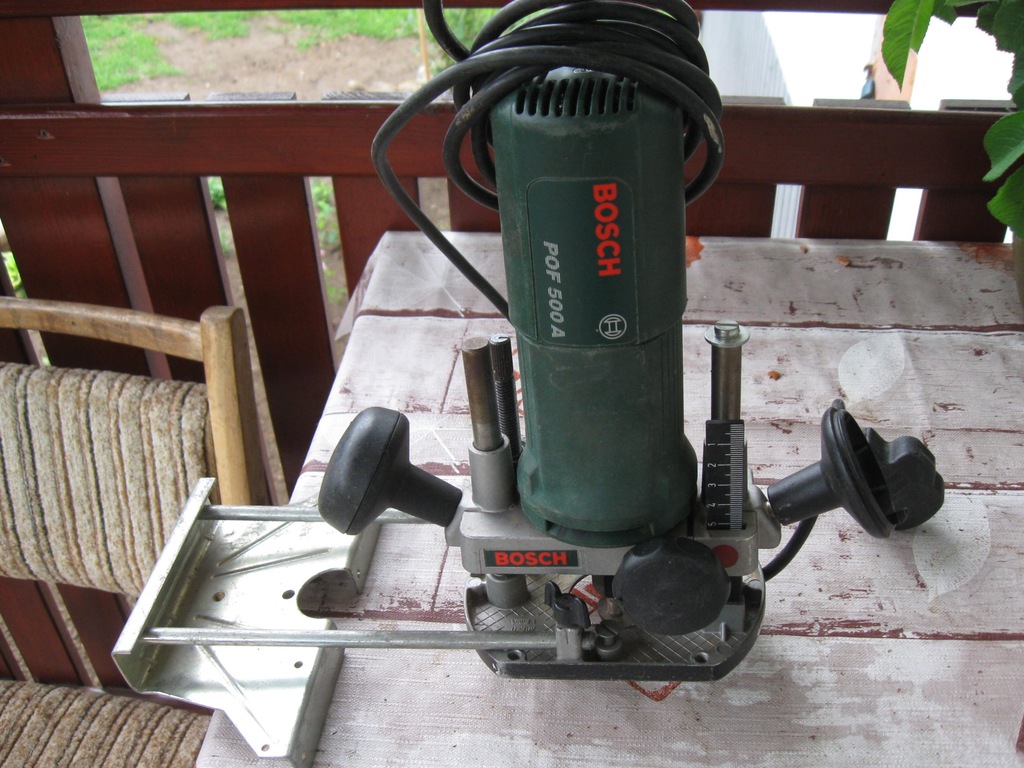 Frezarka Bosch POF 500A - 7353286572 - oficjalne archiwum Allegro