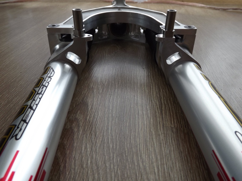 Manitou Answer EFC Retro DH - 7362693587 - oficjalne archiwum Allegro