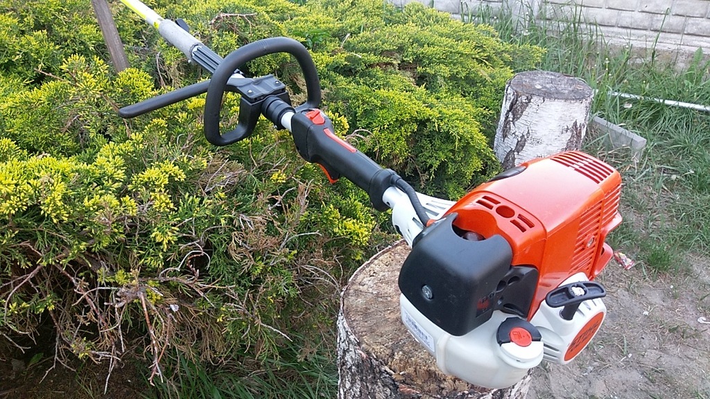 KOSA Spalinowa Podkaszarka Stihl KM90R - 7618089622 - oficjalne ...