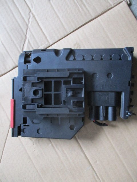 MERCEDES W204 W207 BEZPIECZNIK KLEMA A2075401850 - 7263976522 ...