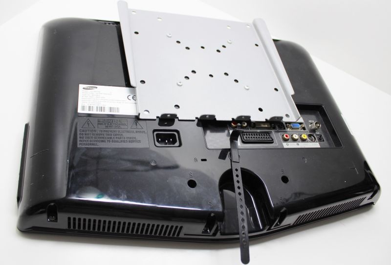 TV SAMSUNG LE19R71B (USZKODZONE WEJŚCIE ANTENOWE) - 7375261734 ...