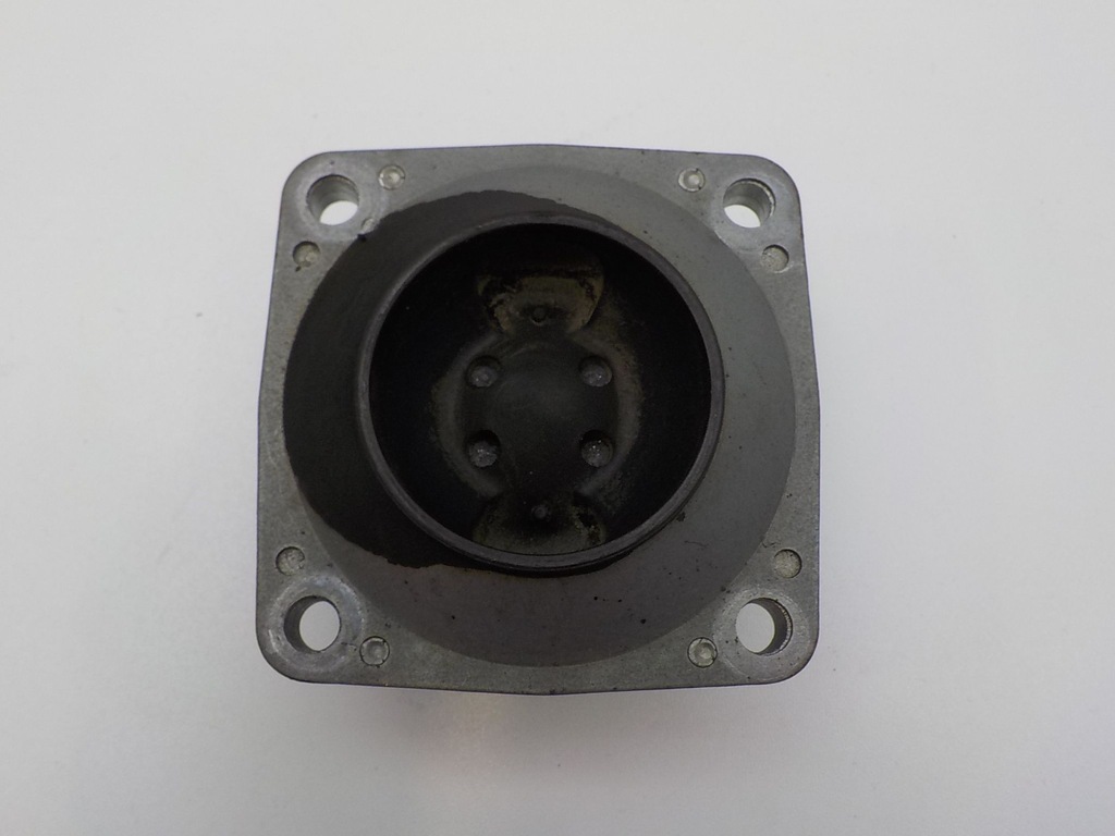 PODUSZKA SKRZYNI BIEGÓW MASERATI GHIBLI 68092519AA - 7218610911 ...