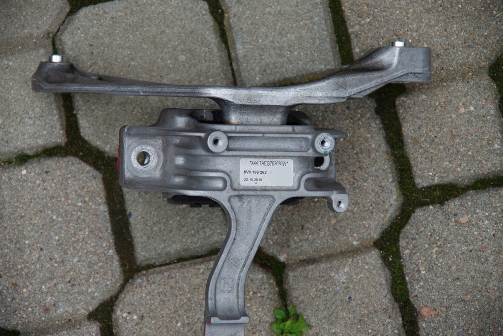 PODUSZKA SILNIKA AUDI RS3 S3 A3 8V 8V0199262B - 7468478036 - oficjalne ...