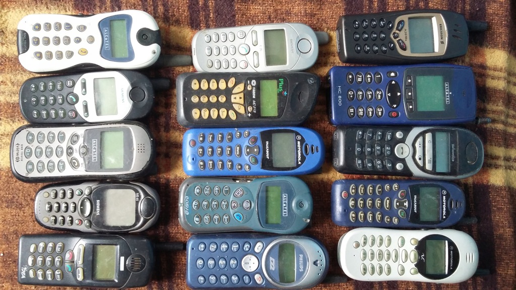 15 szt. Stare Legendarne Telefony Unikaty Kolekcja - 7443879332 ...