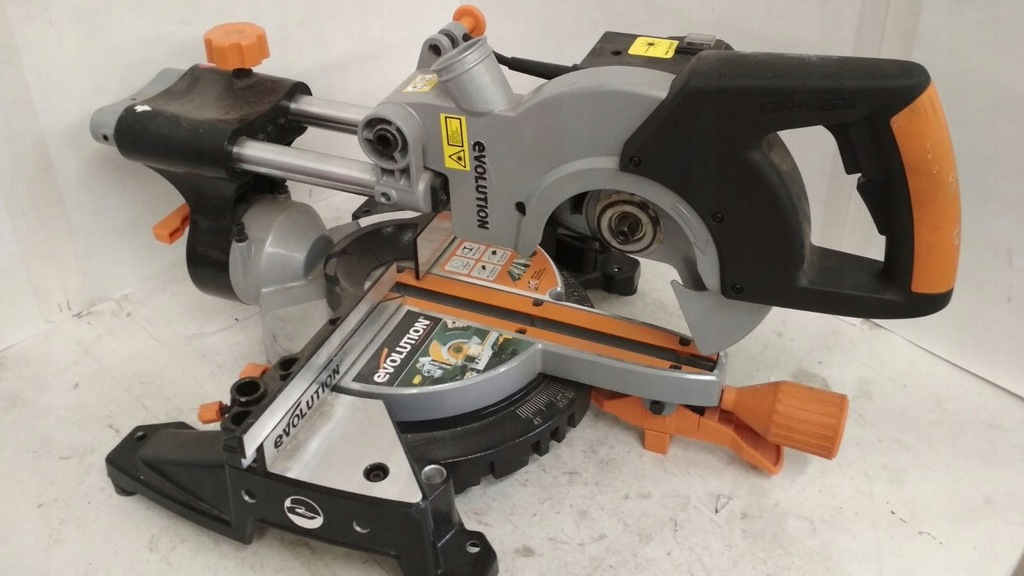 PIŁA UKOŚNA EVOLUTION RAGE 3-S 1500W- W - 7535282308 - oficjalne ...