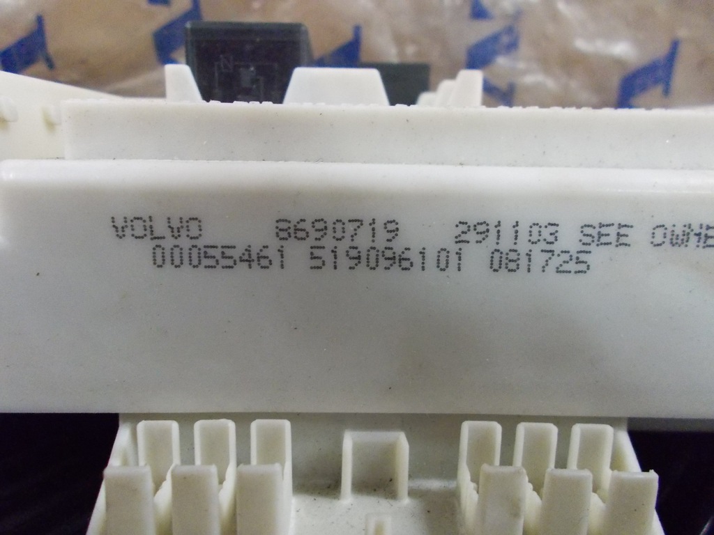 Moduł CEM Volvo S40 V50 C30 C70 8690719 - 7310229267 - oficjalne archiwum Allegro