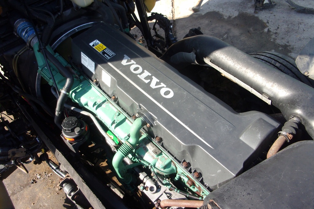 SILNIK KOMPLETNY VOLVO FH13 D13A EURO5 - 7544282340 - oficjalne ...