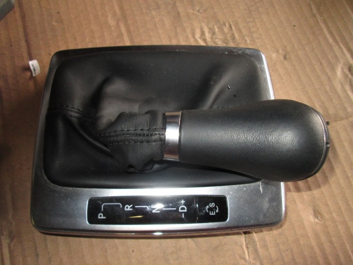 COVER HANDLE GEAR MERCEDES GLK
